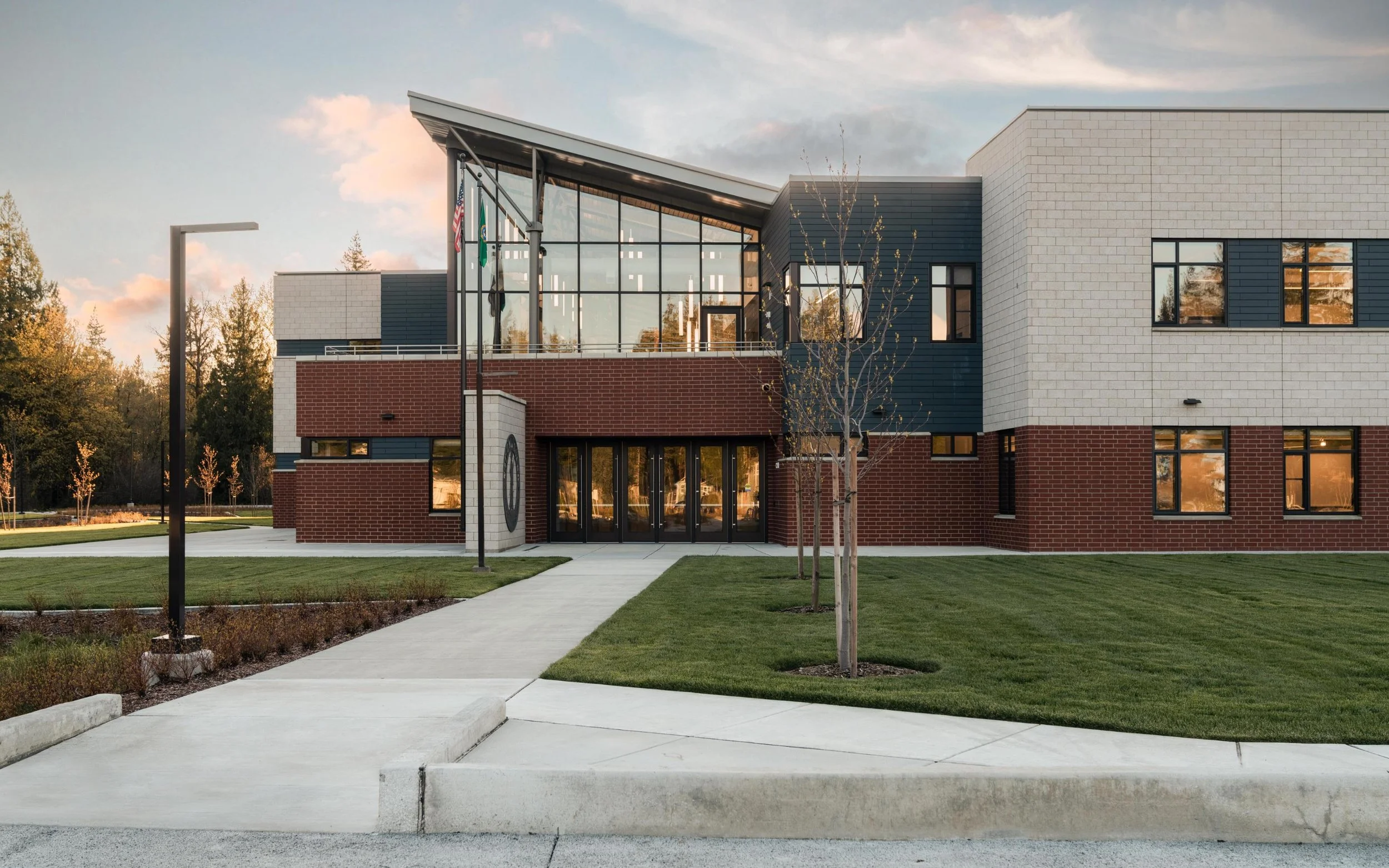 Starling Whitehead & Lux Architects _ Thurston County Readiness Center