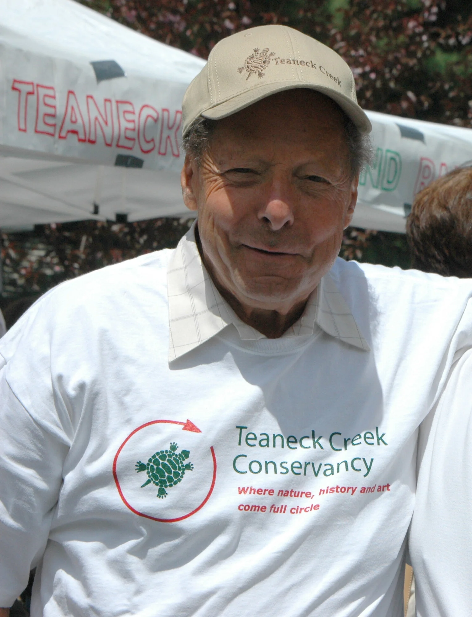 Give — Teaneck Creek Conservancy