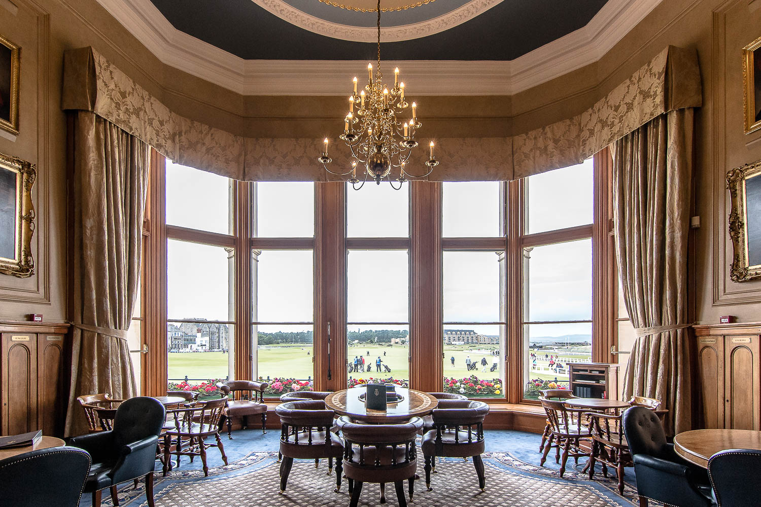 3861 - R&A Clubhouse Refurbishment — Wellwood Leslie Architects