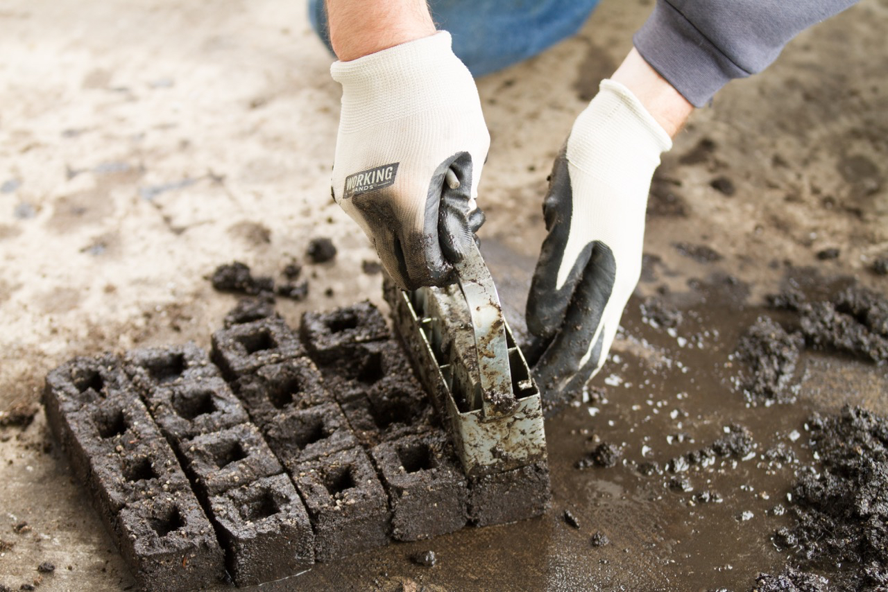 Nitty Gritty on Soil Blocking — Sierra Flower Farm