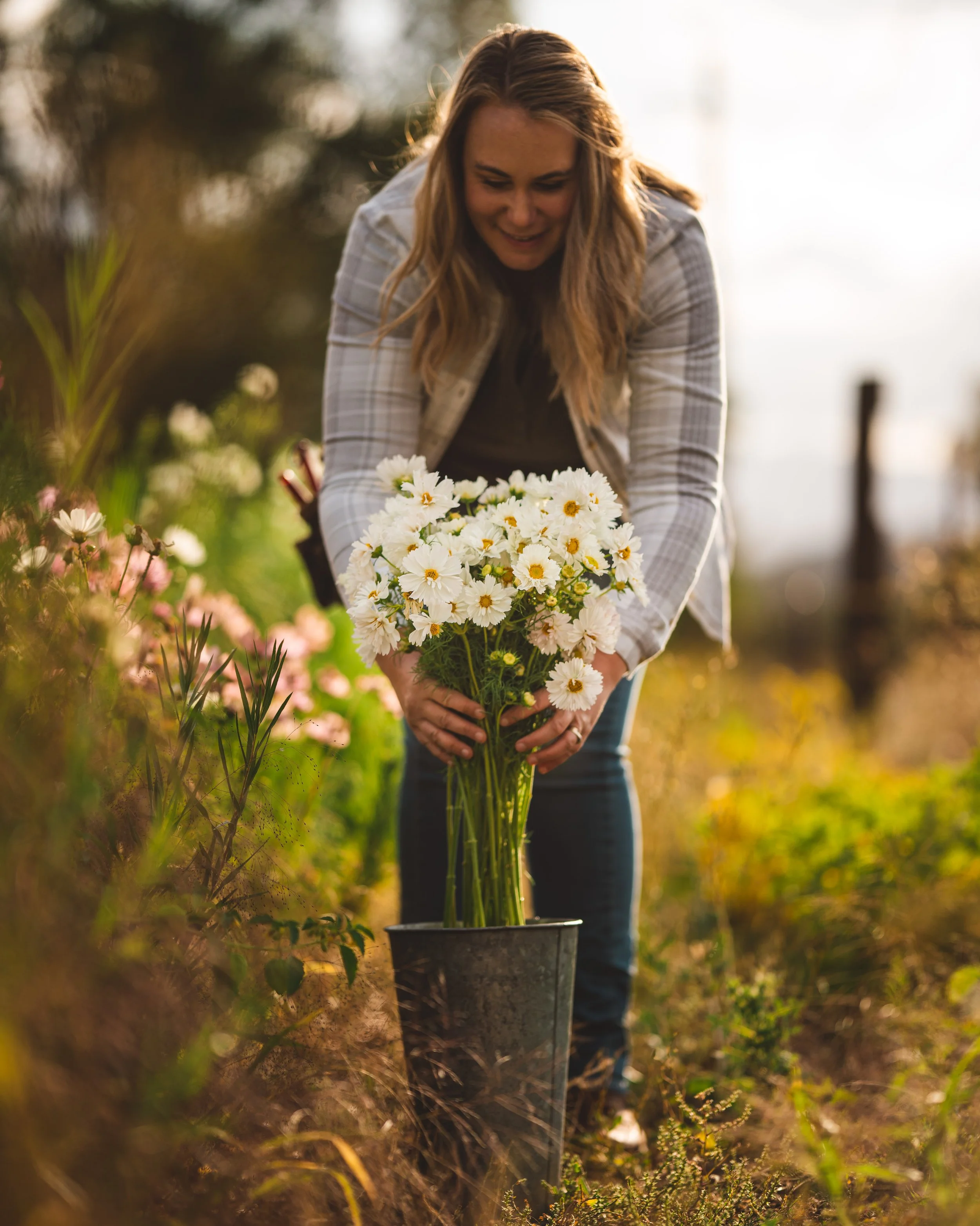 Benefits of Hiring a Flower Farmer as Your Wedding Florist — Sierra ...