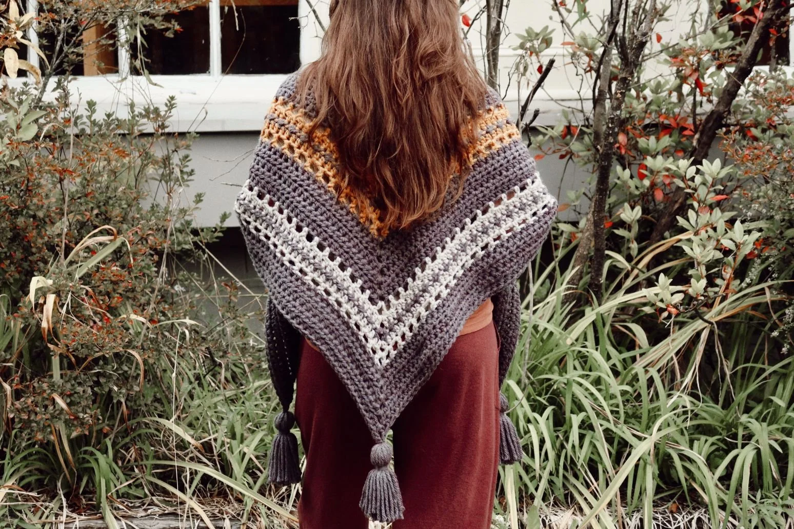 On Track Triangle Wrap FREE Crochet Pattern — Two of Wands