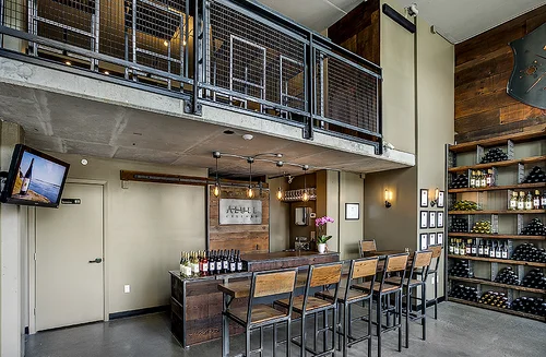 Tasting Rooms — Aluel Cellars