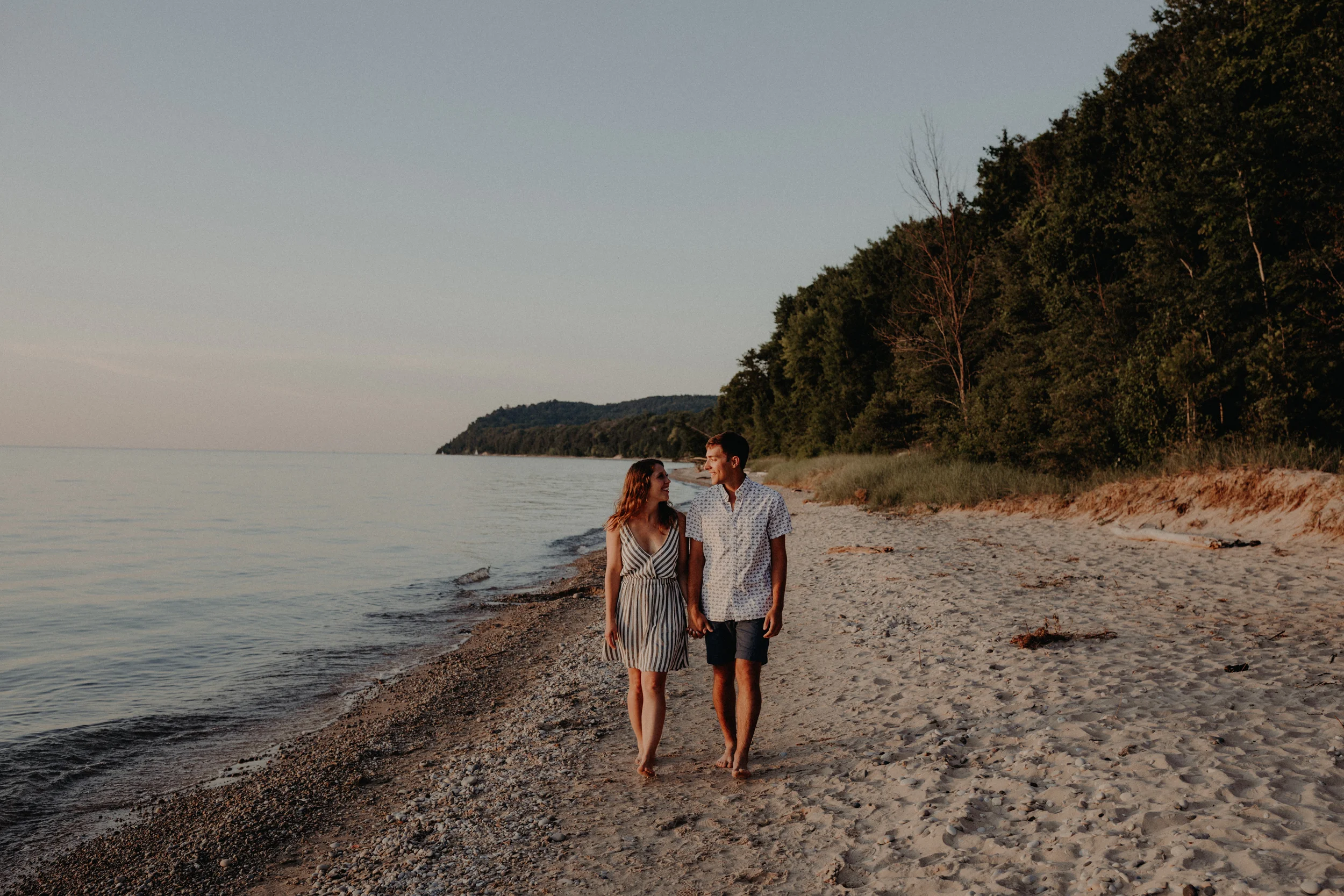 Unique Sleeping Bear Dunes Golden Hour Engagement Session — Dan Cox ...