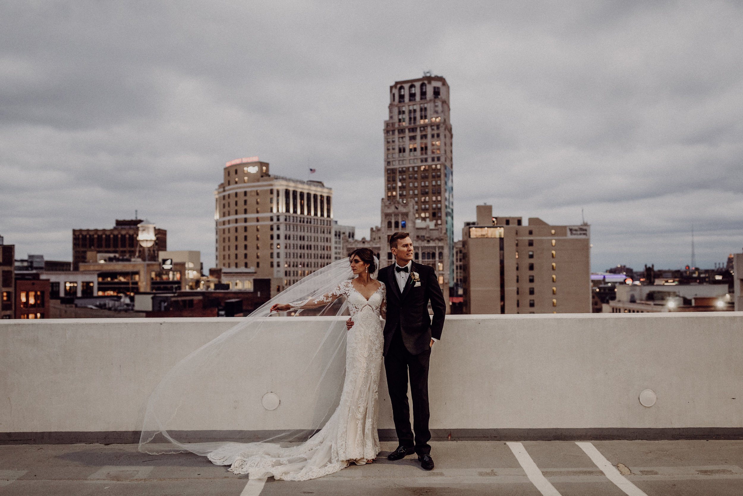 Artistic Photography for Extravagant Colony Club Wedding — Dan Cox ...