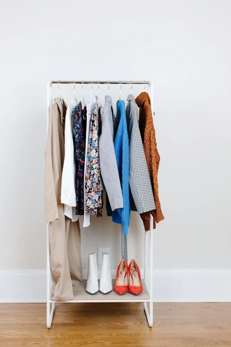 How to Plan The Best Outfits For Your Brand Photos — Hillary Jeanne ...
