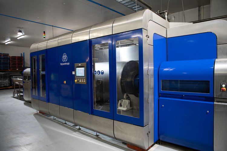 Our Process - Cold Pressed Raw Milk - Made By Cow