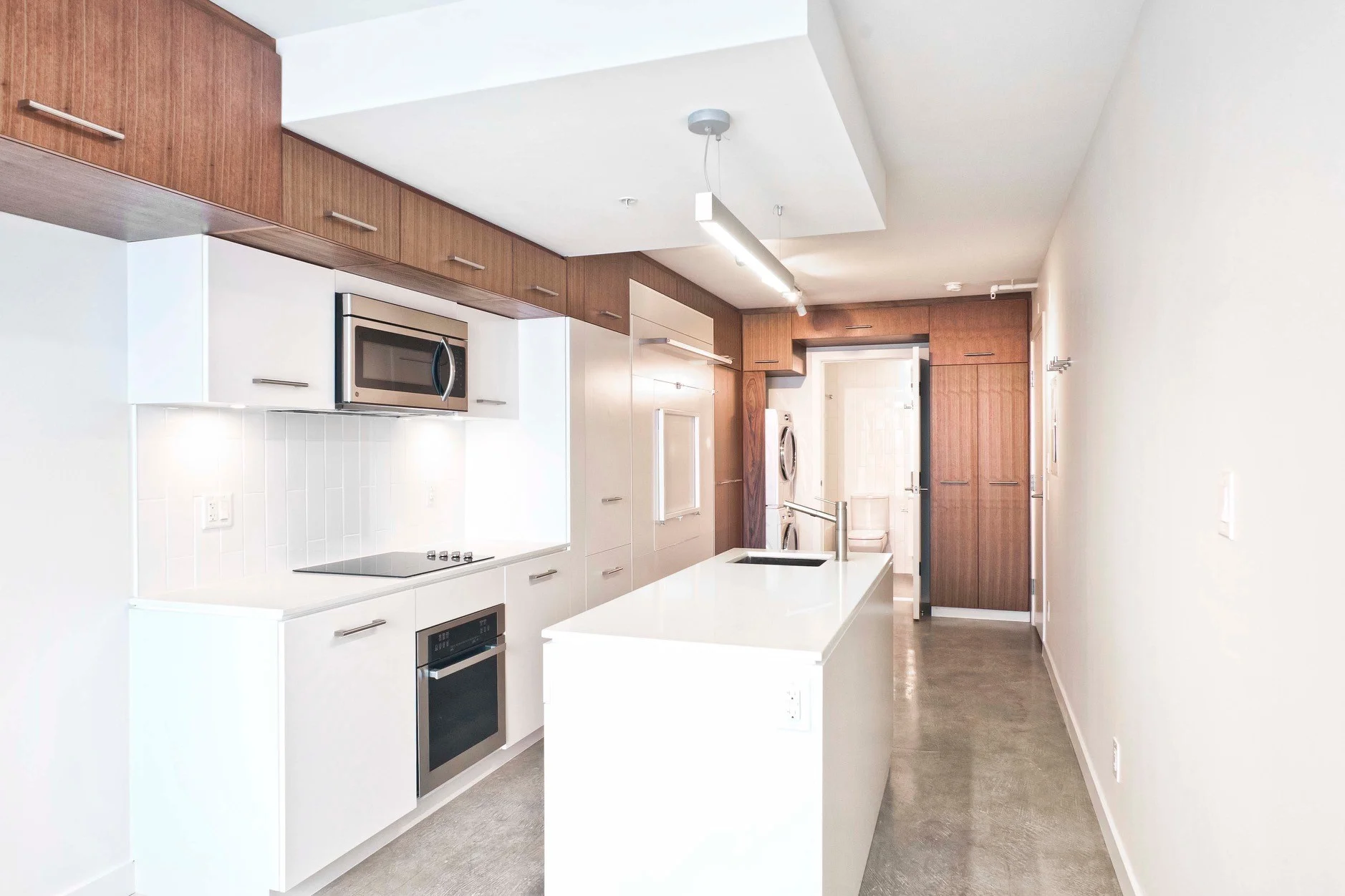 The building — Albert Block Studios