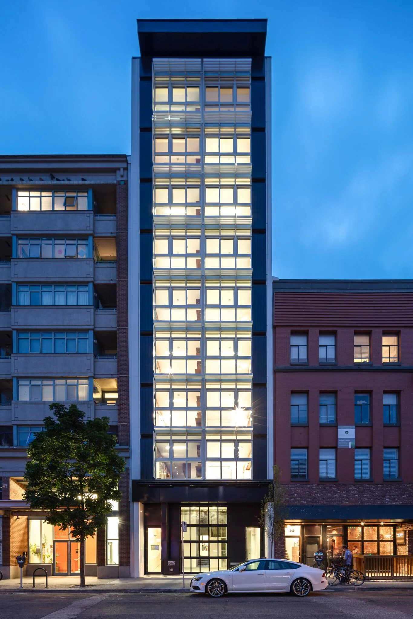 The building — Albert Block Studios