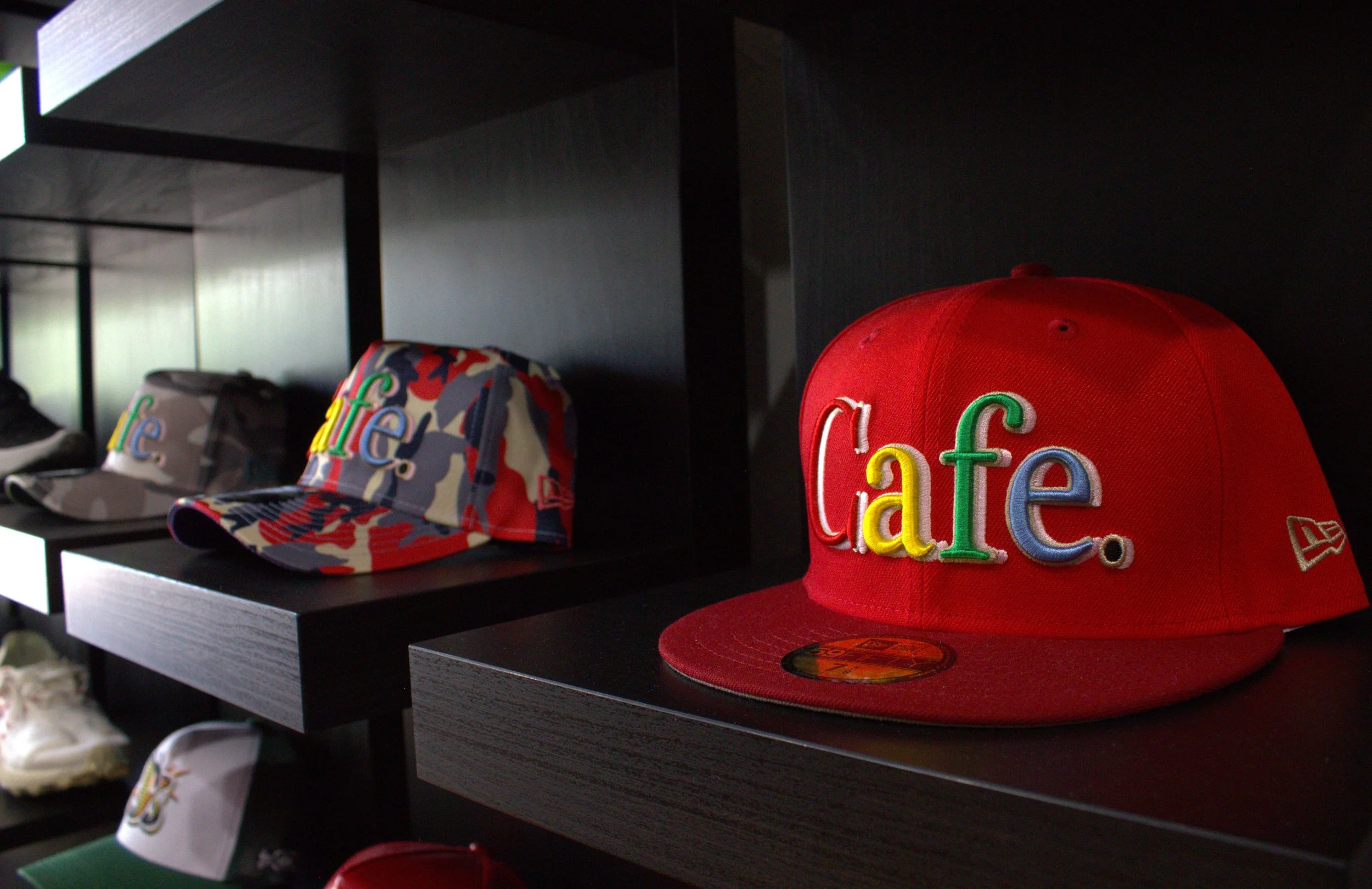 TREND UP STORE: Streetwear, Sneakers, Hypebeast, Records