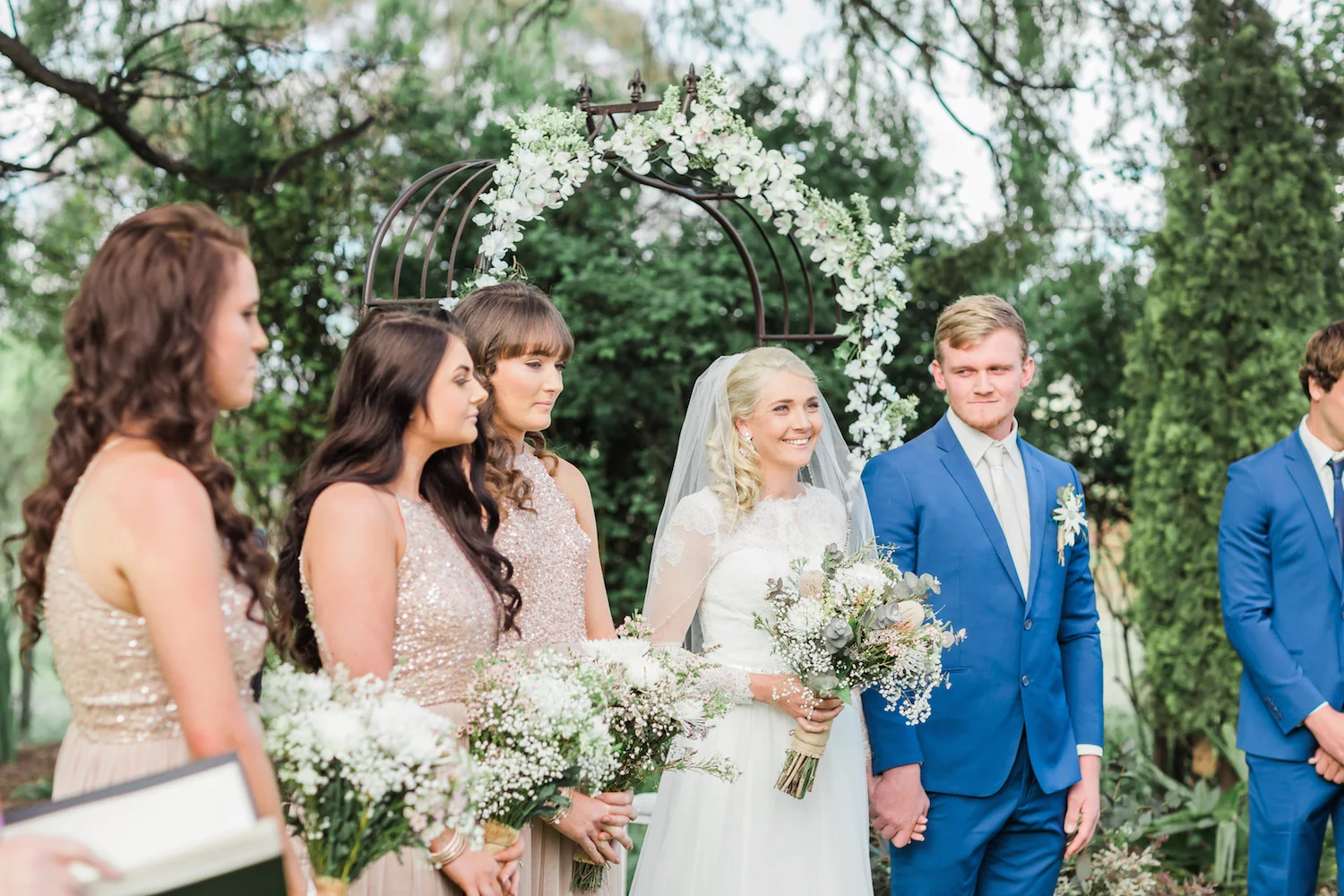 LAURA & JAY | GLEN INNES WEDDING — Newcastle & Hunter Valley Wedding ...