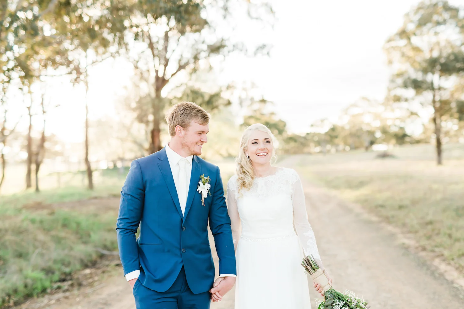 LAURA & JAY | GLEN INNES WEDDING — Newcastle & Hunter Valley Wedding ...