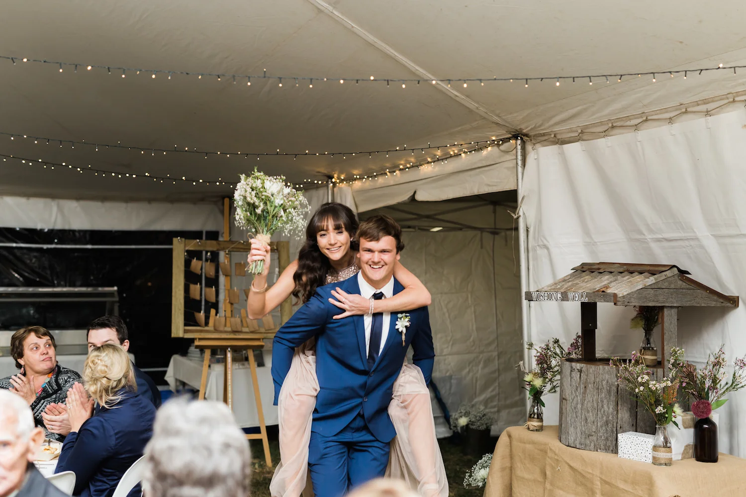 LAURA & JAY | GLEN INNES WEDDING — Newcastle & Hunter Valley Wedding ...