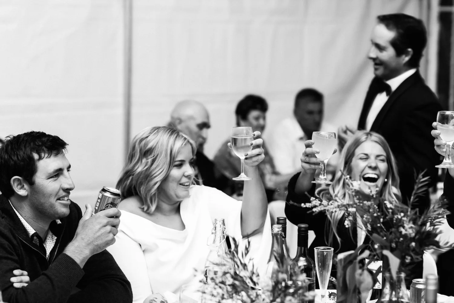 LAURA & JAY | GLEN INNES WEDDING — Newcastle & Hunter Valley Wedding ...