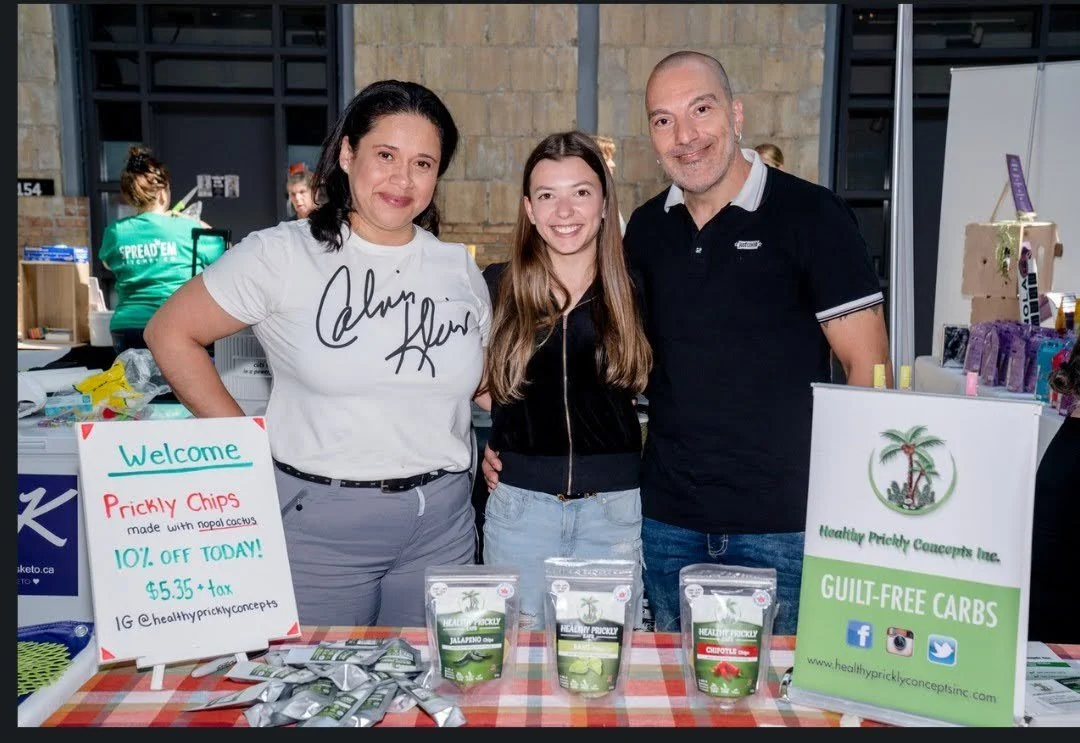 Chips and pitas made with fresh nopal cactus. Low-carb, vegan, gluten ...