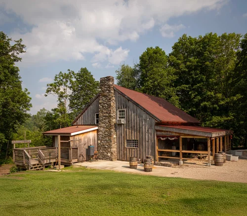 ABOUT | Experience Live Music Today — THE BARN