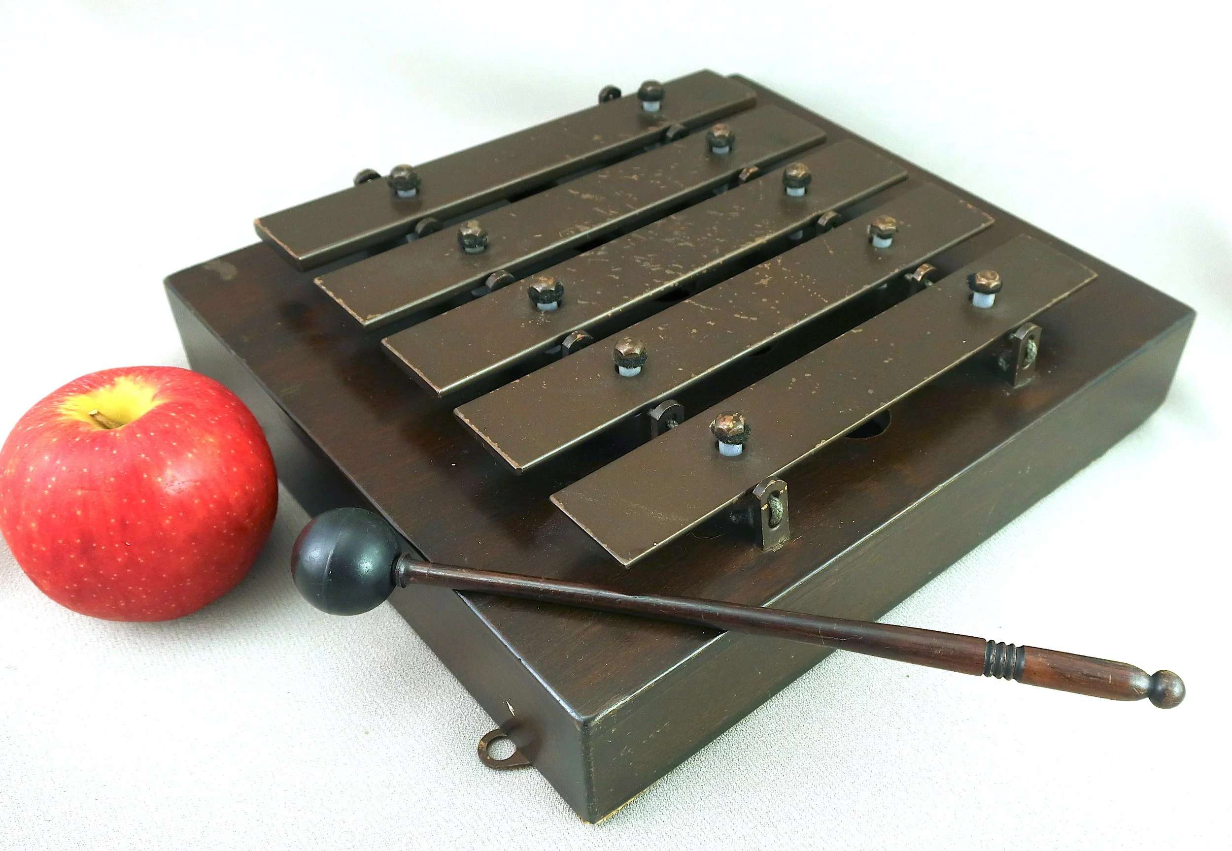 Folkart-- Primitives-- Treenware — Montaine-Antiques