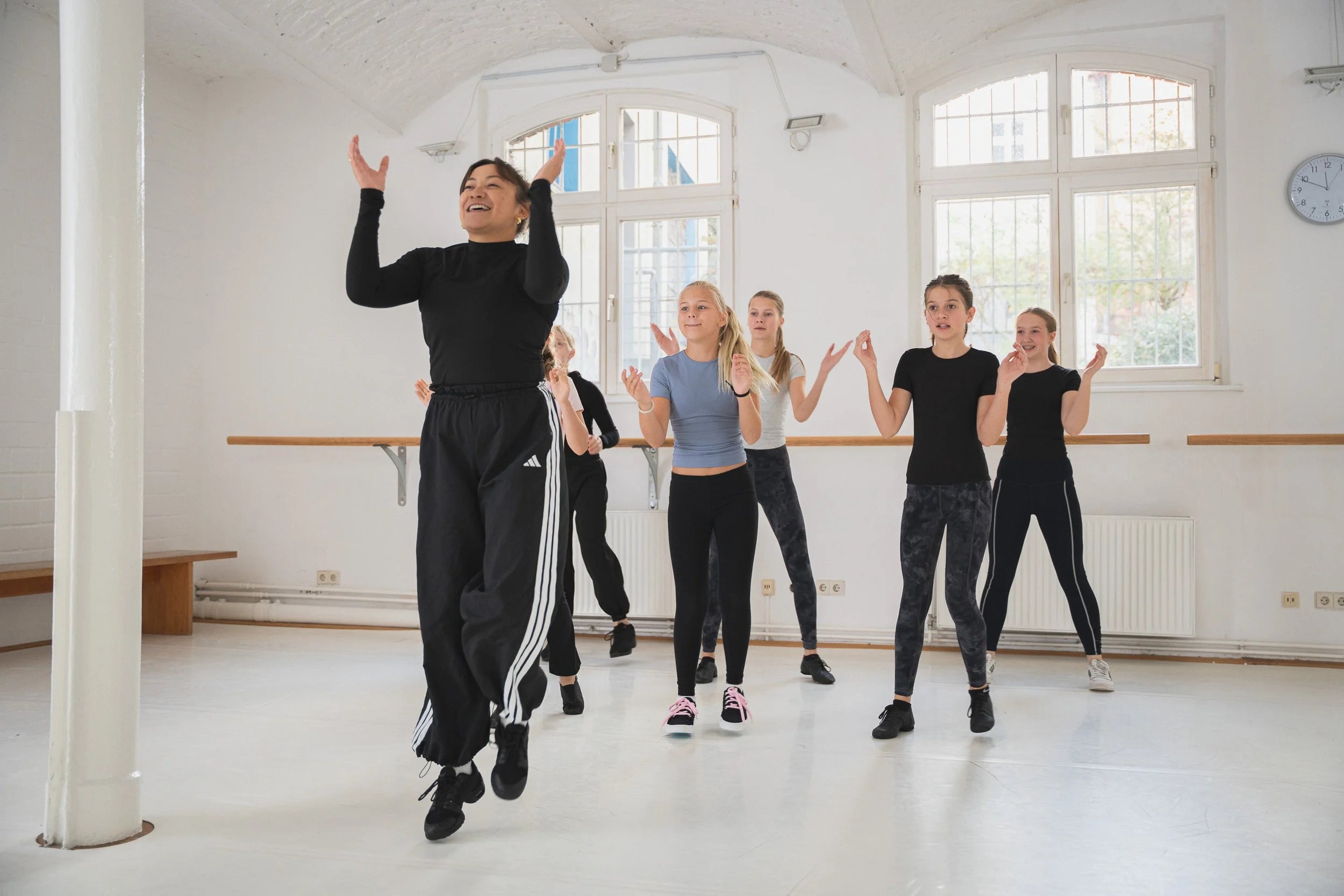 THE CENTER School of Performing Arts in English — Contemporary Urban ...