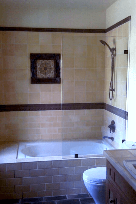 DT Glass | Tub Shower Combo