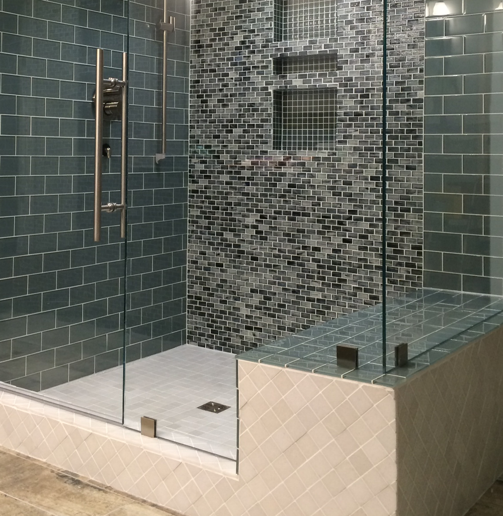 DT Glass | Panel Attachment Metods for Frameless Glass Showers