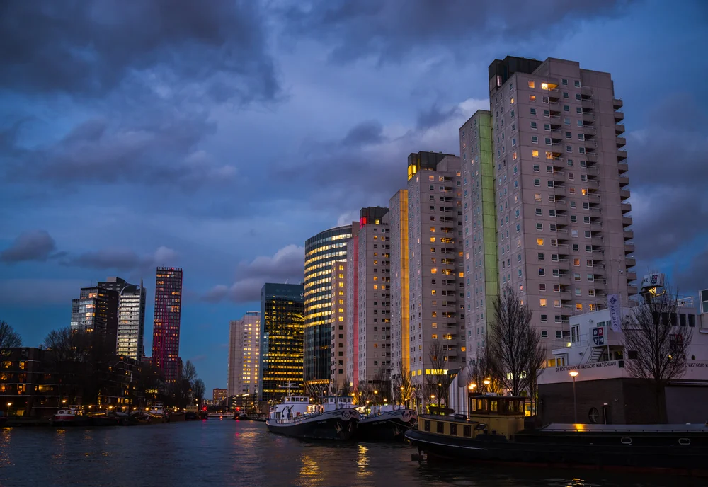 Metropool Rotterdam — Scape-Photos