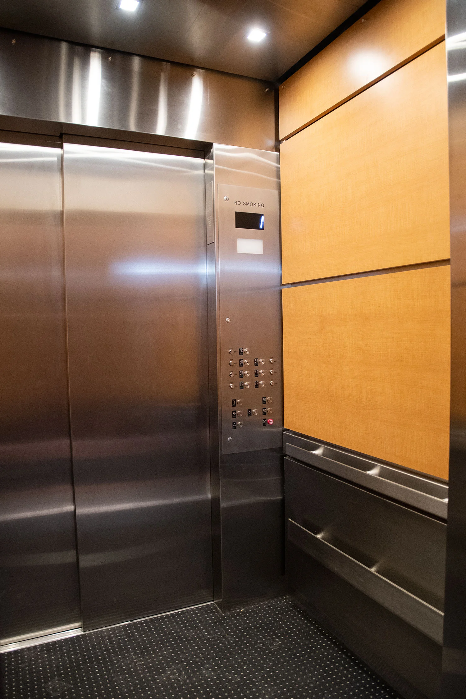 55 East 34th Street United Cabs Inc New York s Leader In Elevator 55 East 34th Street United Cabs Inc New York s Leader In Elevator