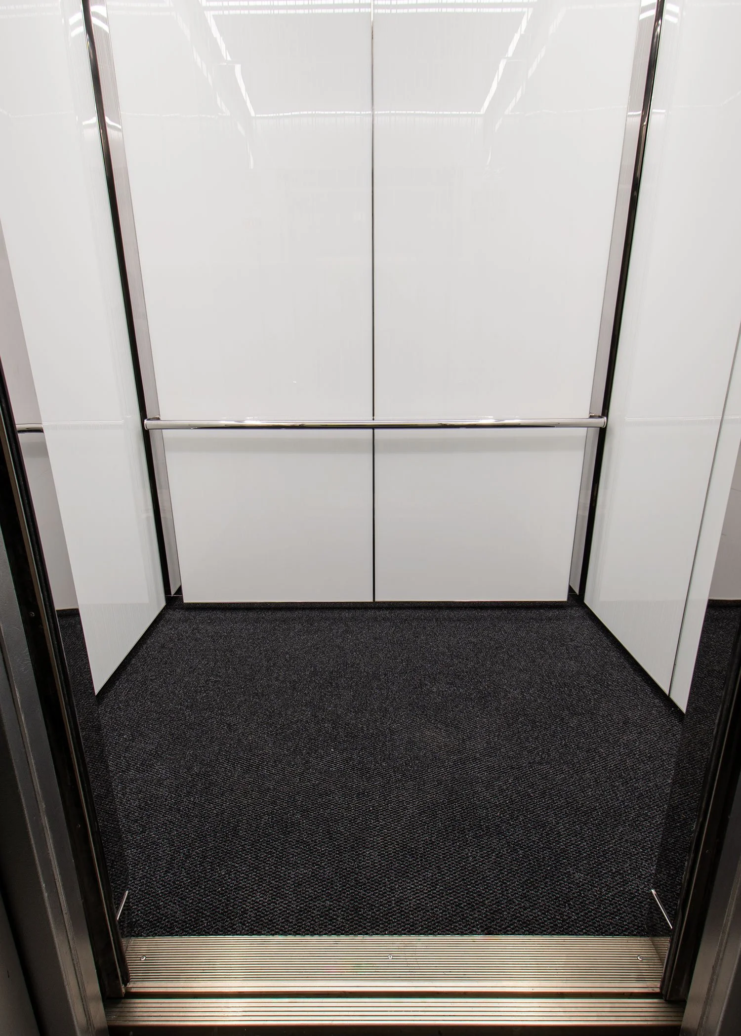 1 Court Square — United Cabs, Inc. | New York's Leader in Elevator ...