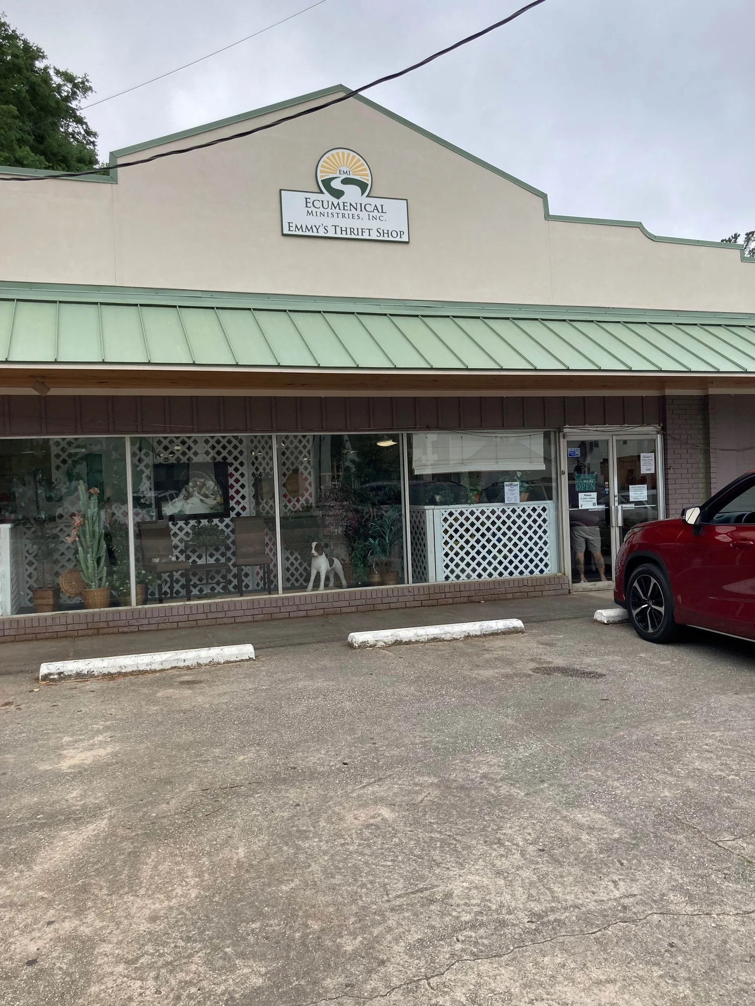 Thrift Shop — Ecumenical Ministries of Baldwin County, Alabama