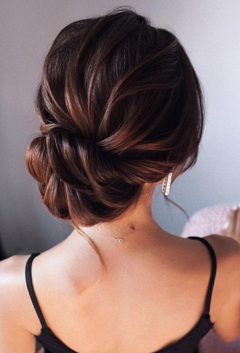 Elegant Low Bun Hairstyles