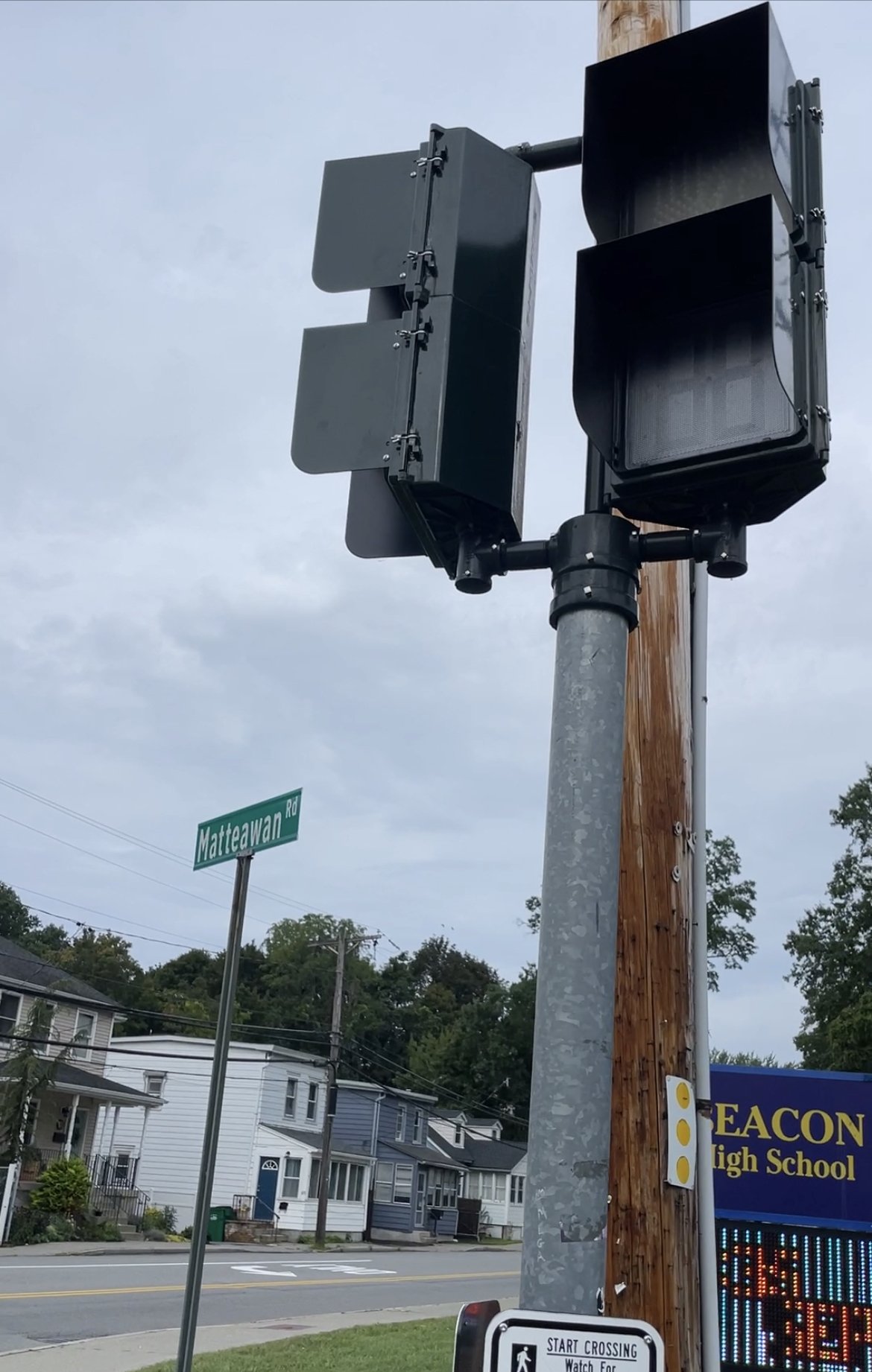 Day 6 Of The Broken Traffic Light At Beacon's Intersection For Middle ...