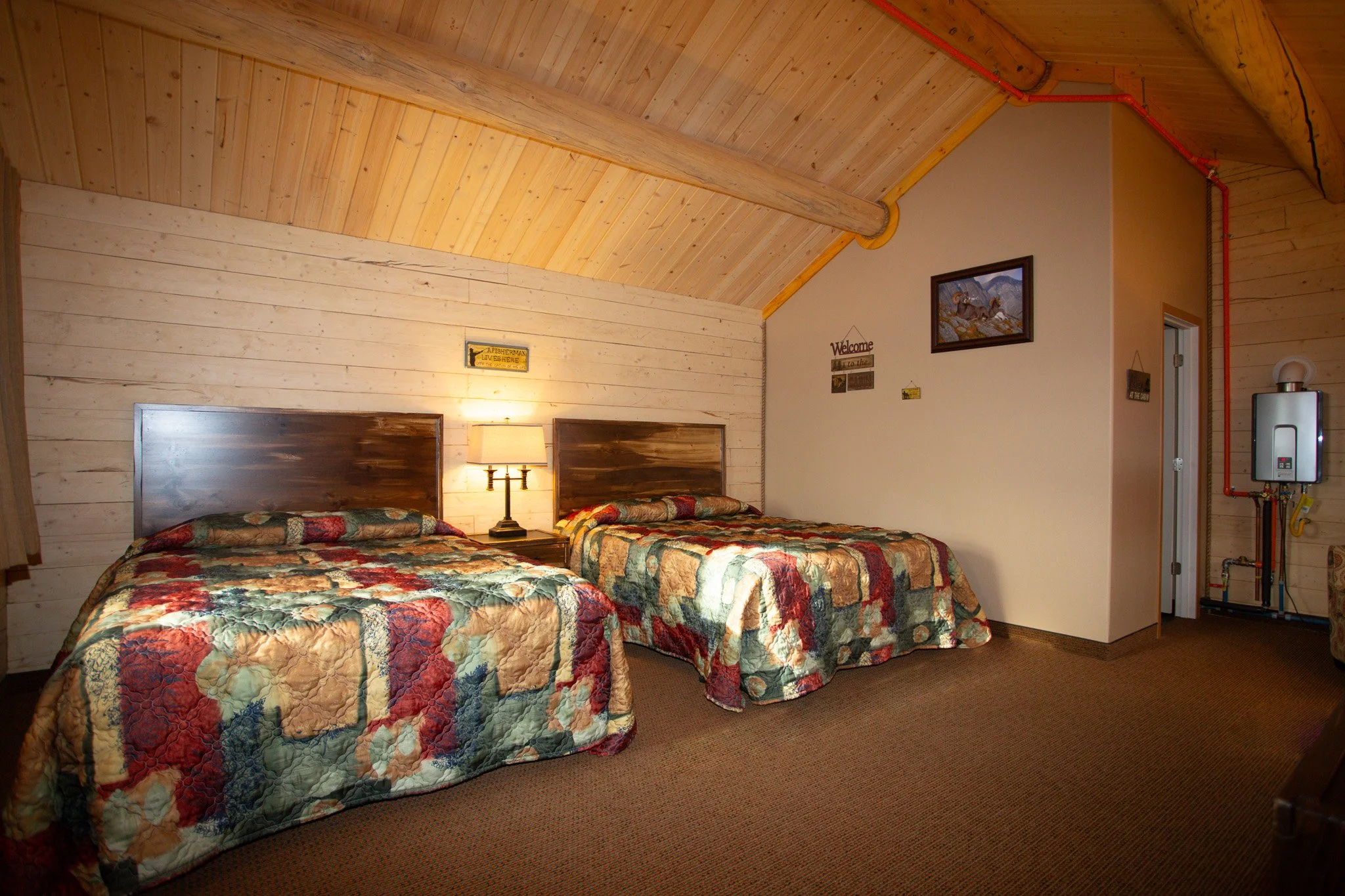Rooms — Young's Motel : Tok, Alaska