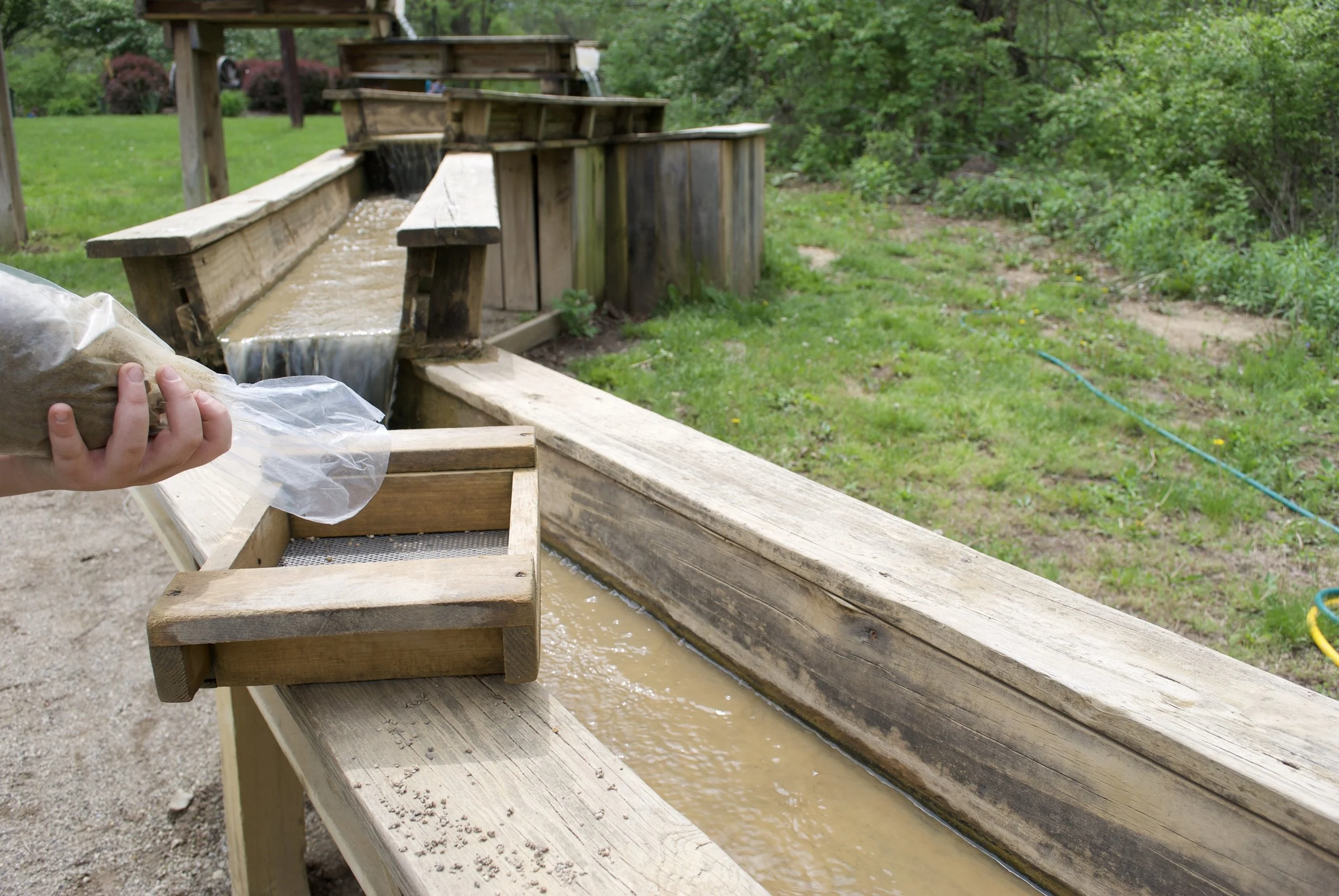 Gem Mining — Olentangy Caverns