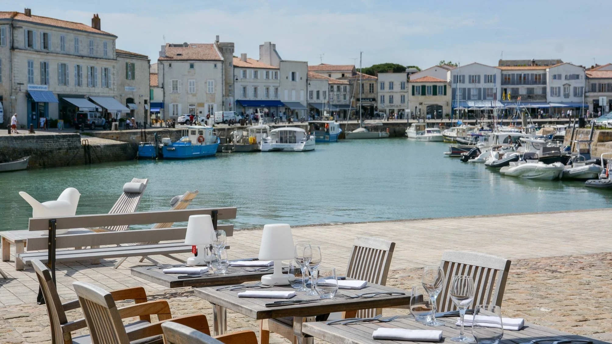 ’Avant Port – Location de Salle pour Mariages et Événements sur l’Île de Ré