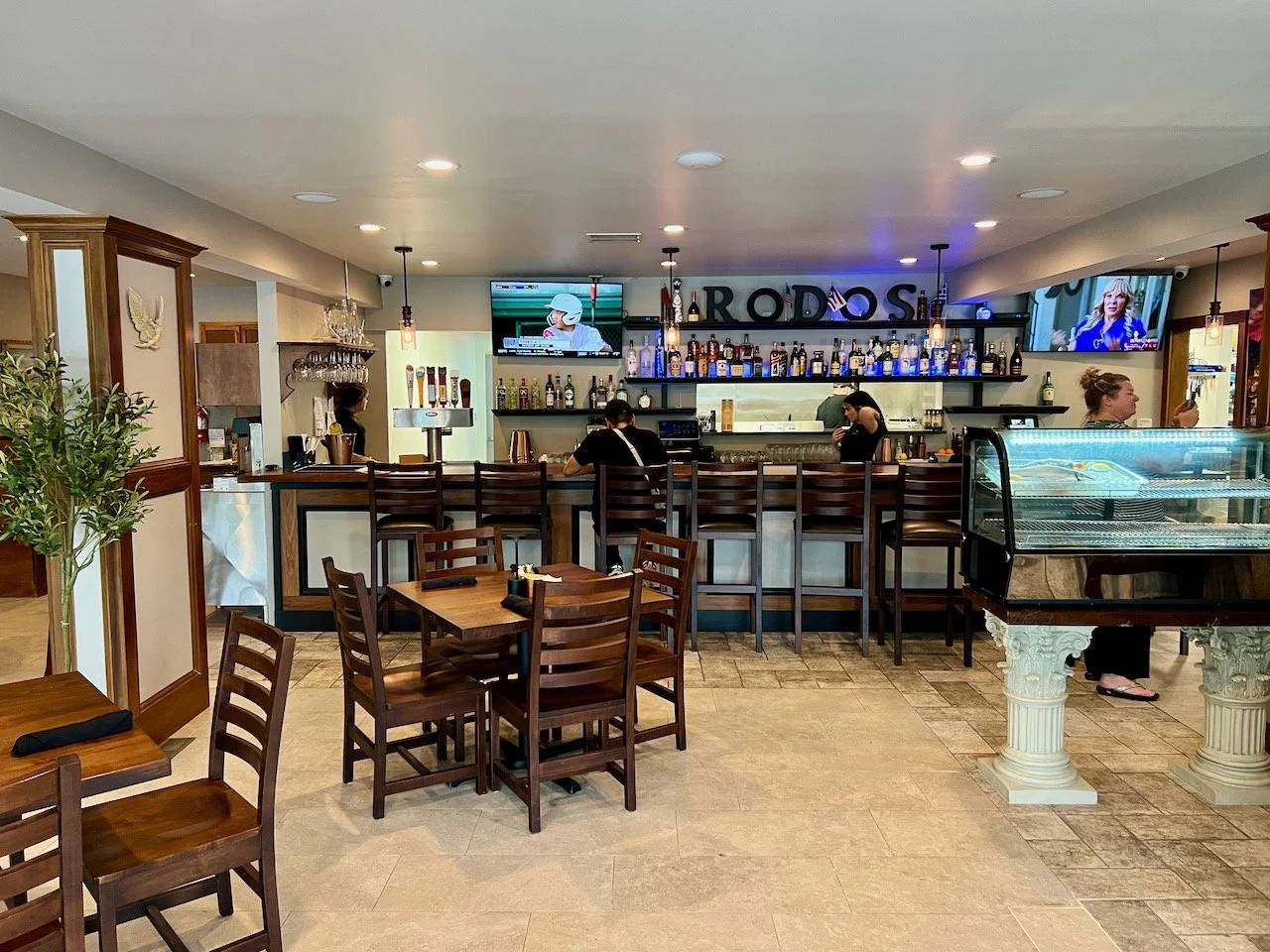 Rodos Greek Taverna Brings a Taste of the Mediterranean to Linworth ...