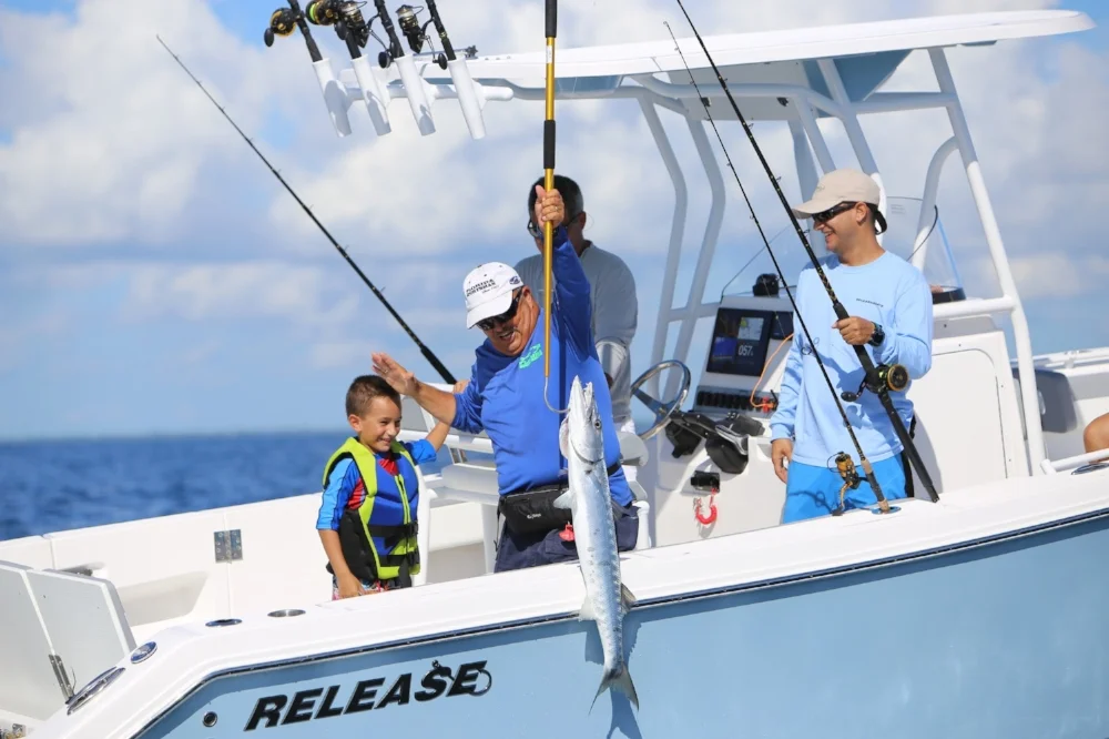 240 RX — Release Boats