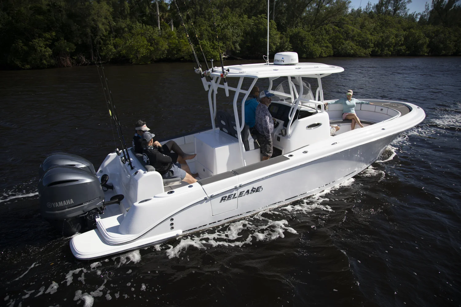 295 SPORT — Release Boats