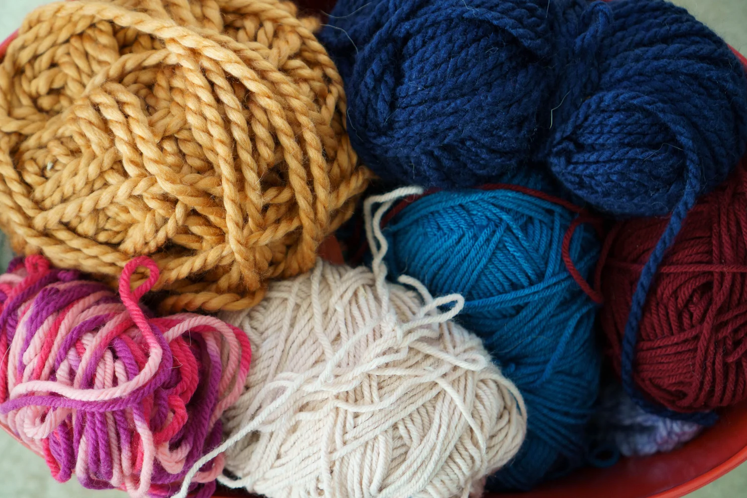 Getting Started with Knitting: Tips from a fellow beginner. — Pin Cut ...