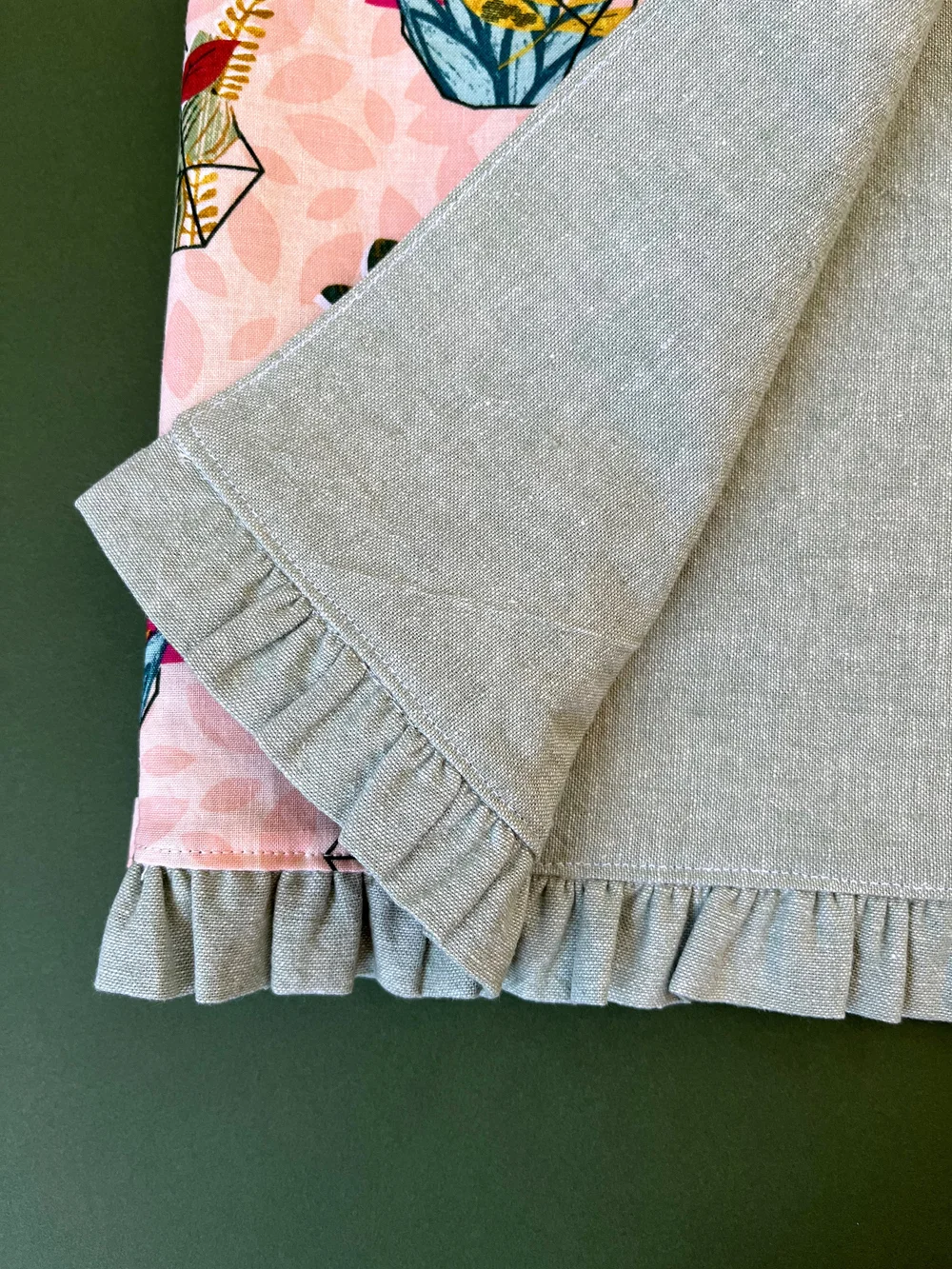 How to Sew Easy Ruffled Tea Towels — Pin Cut Sew Studio