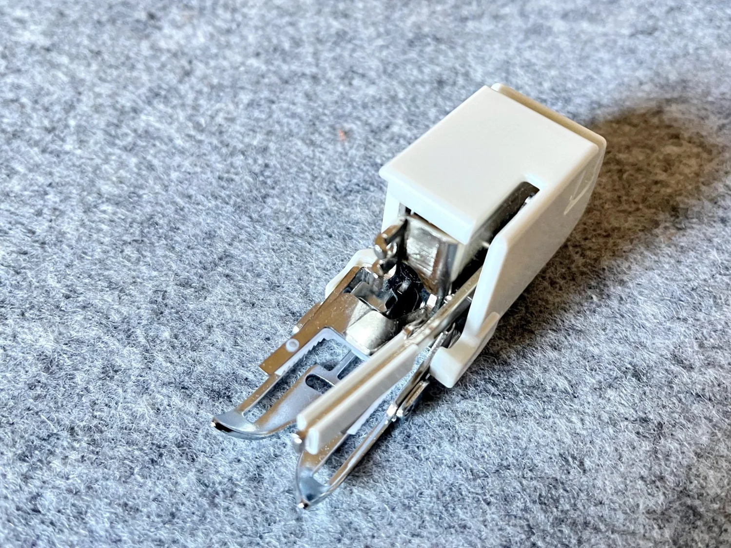 How to Install and Sew with a Walking Foot — Pin Cut Sew Studio