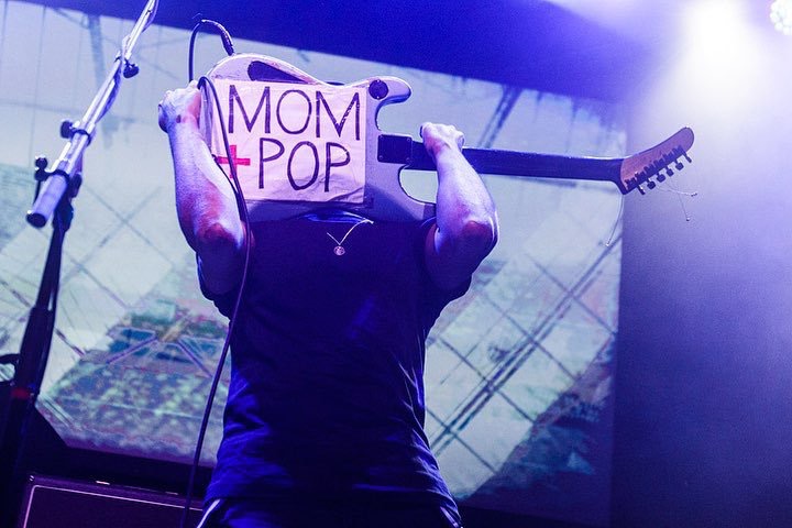 Label celebrates 10 Years of Mom + Pop • WithGuitars