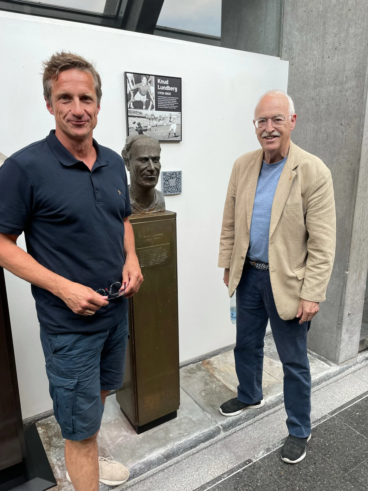 Troels Bech i en samtale med Frits Ahlstrøm - EM Special — Mediano