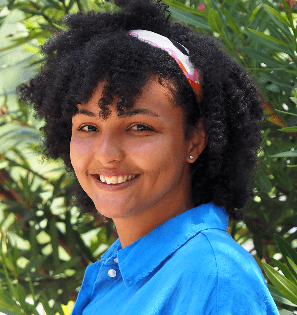 About — Elizabeth Lander