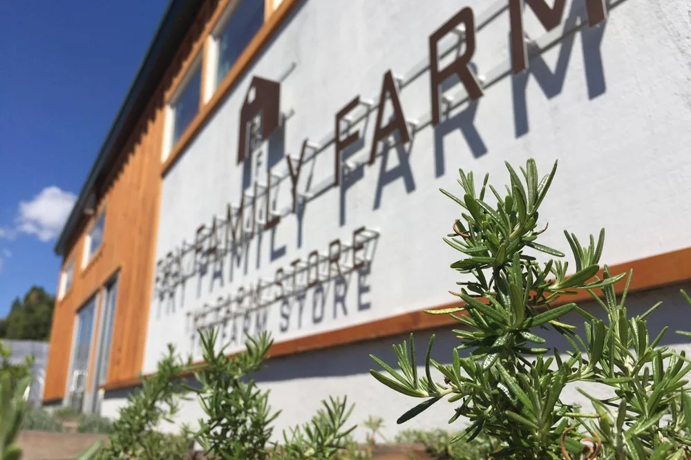 Farm Store — Fry Family Farm