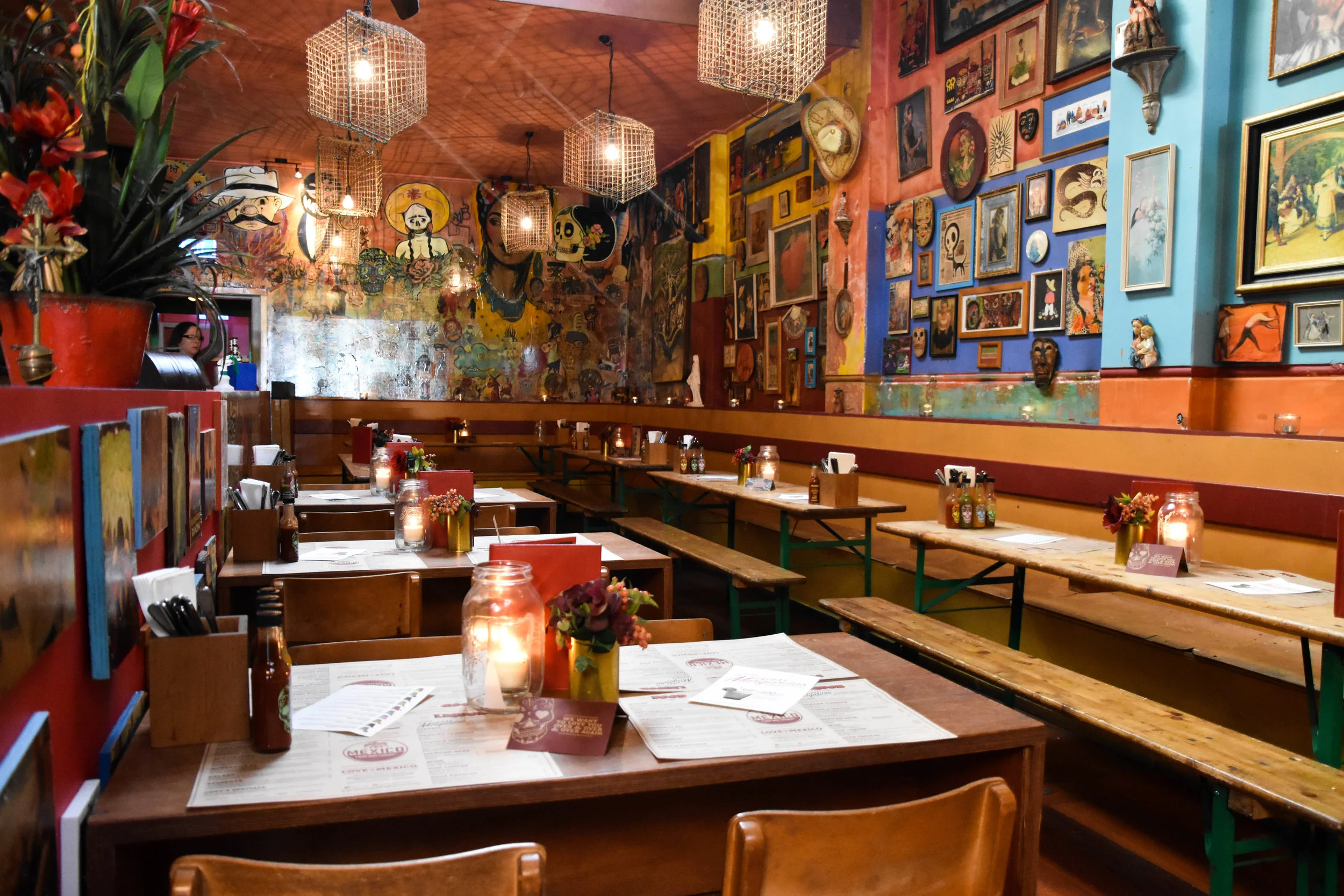 Hamilton Restaurant — Mexico