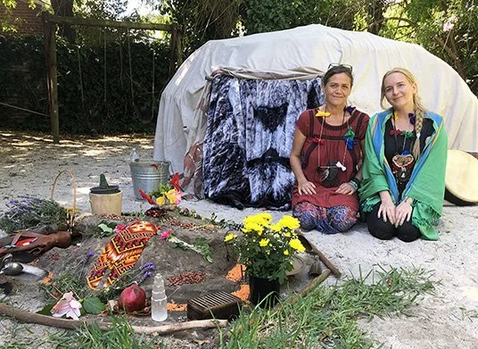 About — ANNIE HAMMAN ART