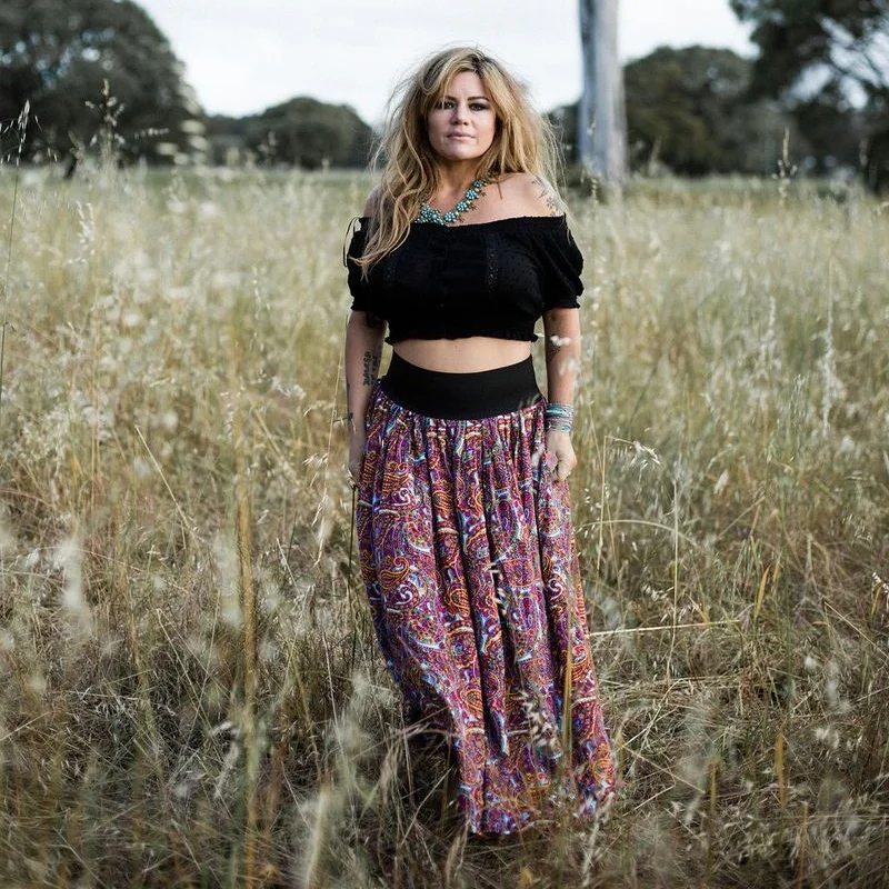 Queen's Kiss Lipstick Constance Hall at Dorla Walker blog