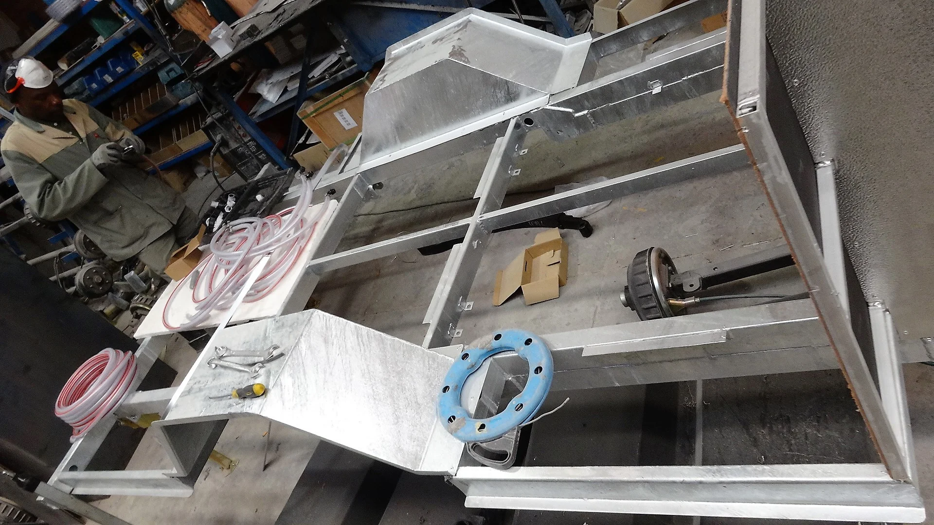 TRAILER PRODUCTION — Imagine Trailvans