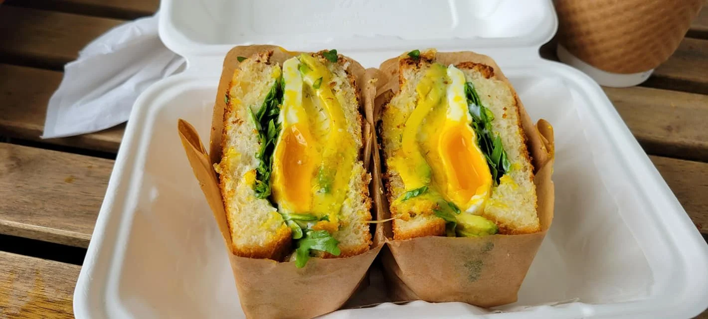 THE BLUE LIGHT speak cheesy