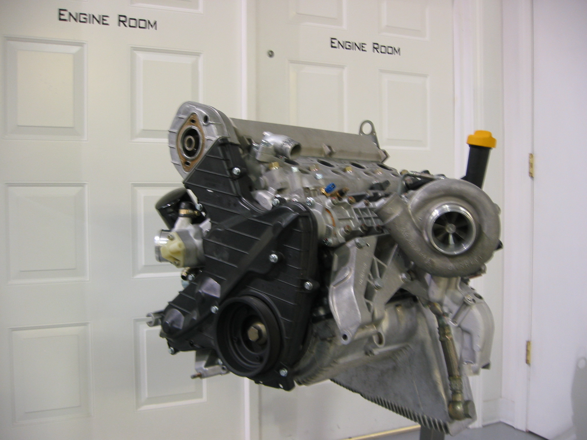 Motor Werks Racing Porsche Engine and Transmission Building — Motor ...