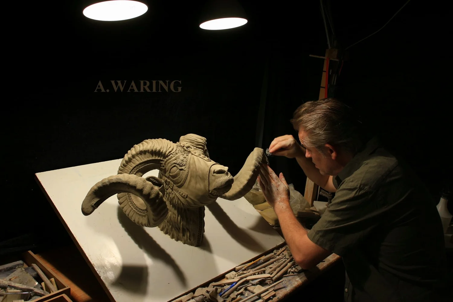 Alan Waring — GALLERI OXHOLM